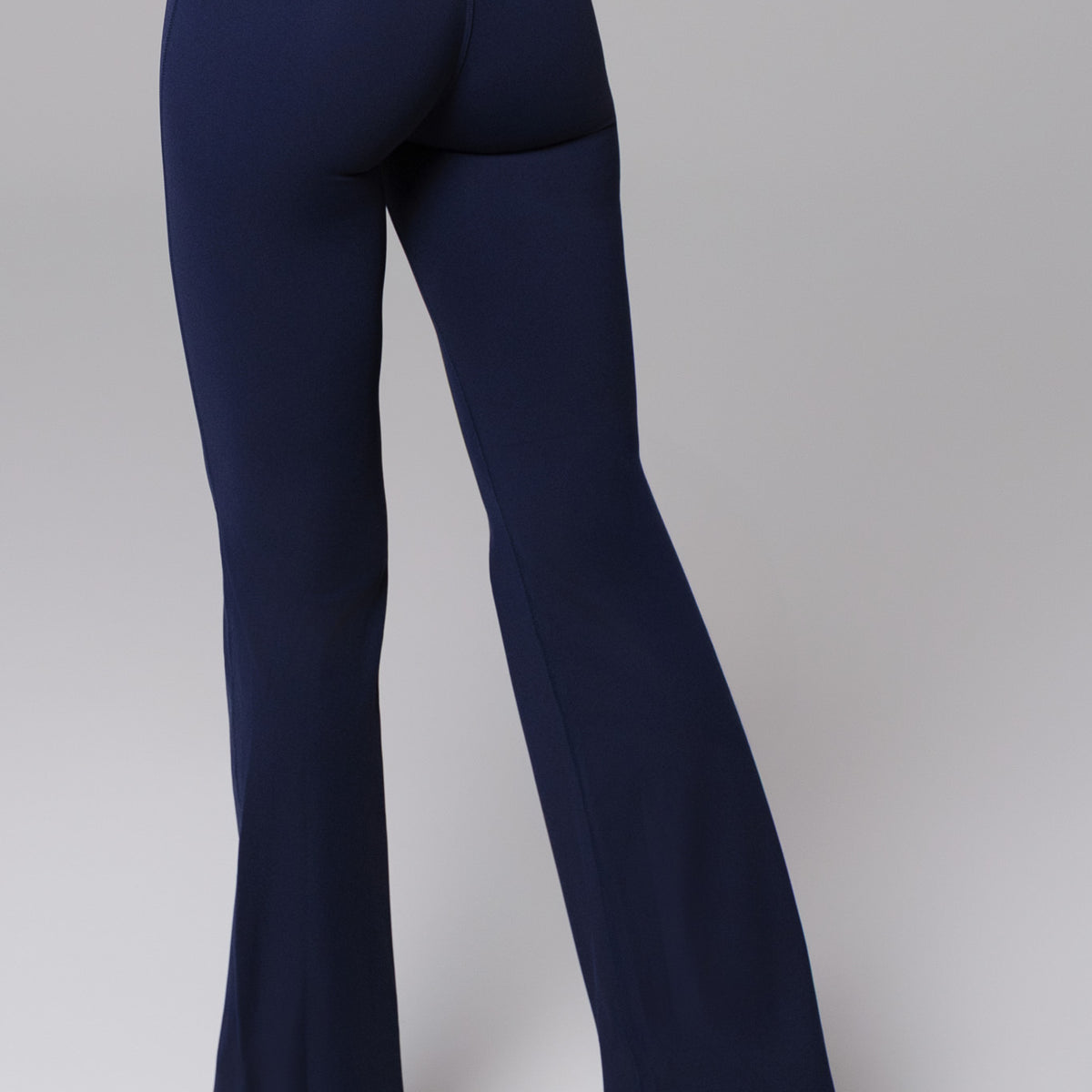 Maeve Flare Leggings - Deep Navy – BOTA Official
